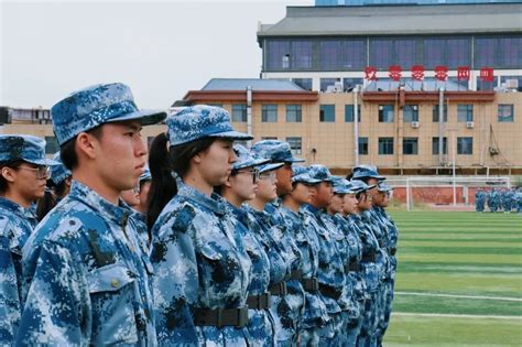 军训特辑 以军训之名 赴青春之约 内蒙古大学法学院