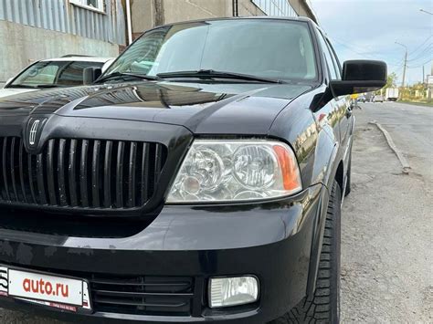 Купить б/у Lincoln Navigator II 6-speed 5.4 AT (304 л.с.) 4WD бензин ...