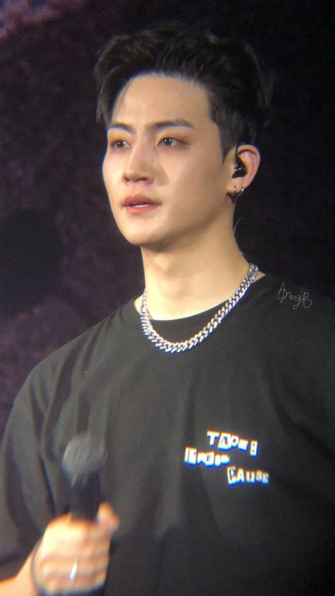 Пин от пользователя Mark Tuan на доске Jay B🌴