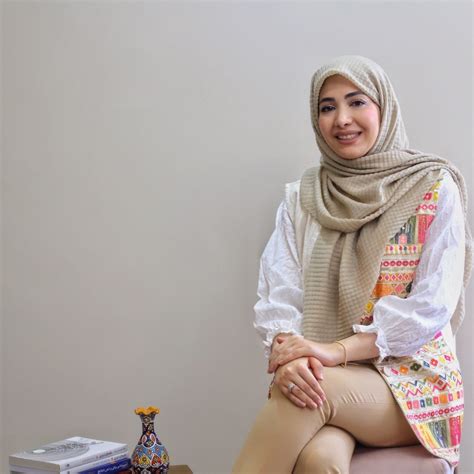 Sara Najafi سارا نجفی On Linkedin همراهان عزیزم روزهای یک شنبه تا سه