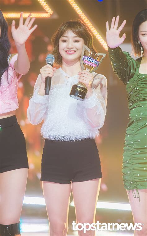 Hd포토 트와이스twice 지효 아이 좋아~ 쇼챔피언 네이트 연예