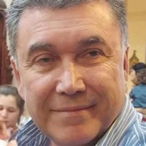 Carlos Germán Guimpelevich Germanguimpelevich • Threads Say More