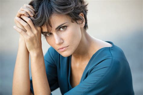 W Video Videoclip Musicale Mind The Gap Di Mattia Briga Regia Di Antonio Chiricò