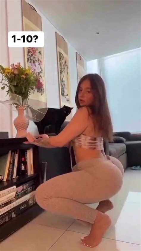 Valeria Vidal Vviz Thothub