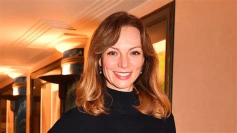 Viola Wedekind Im Bikini So Haben Wir Sie Noch Nie Gesehen