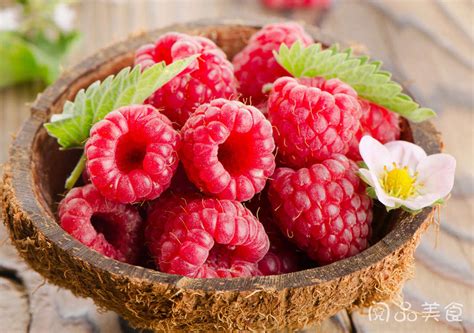 树莓介绍树莓的功效与作用食材百科阅品美食