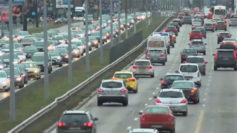 Връщат забраната замърсяващи въздуха автомобили да влизат в центъра на София Nova