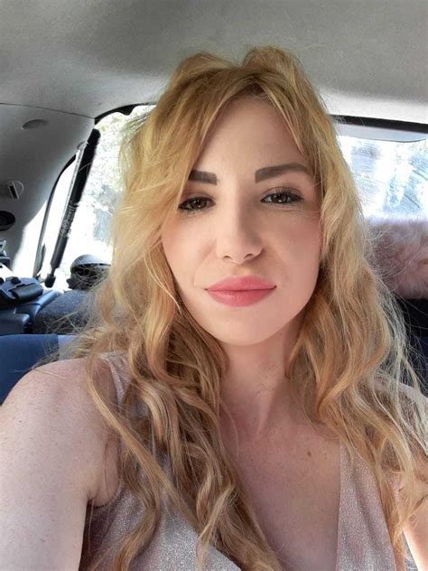 Is She Trans Help Please Scrolller