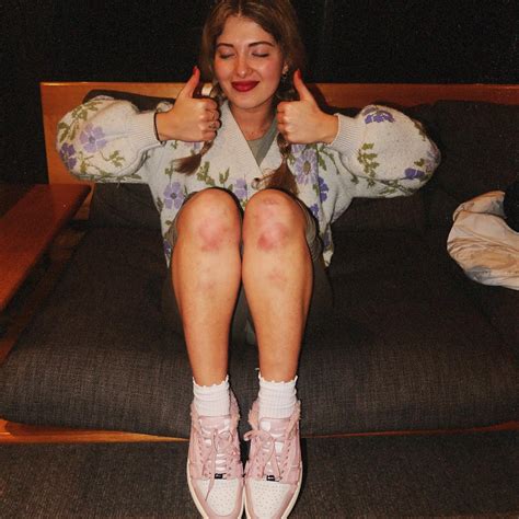 دنیا دادرسانعکس