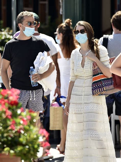 Bee Shaffer Vacation In Portofino 08 21 2020 • Celebmafia