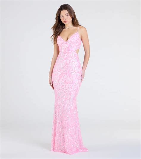 Strapless Pink Dresses And Windsor