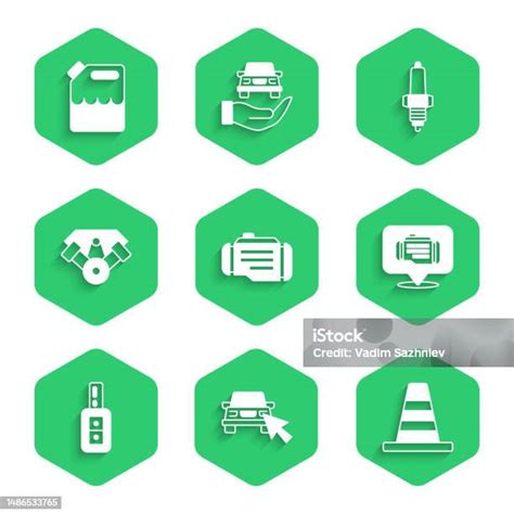 엔진 점검 온라인 카 셰어링 트래픽 콘 리모컨이 있는 자동차 키 전원 점화 플러그 및 가솔린 아이콘용 캐니스터를 설정합니다 벡터