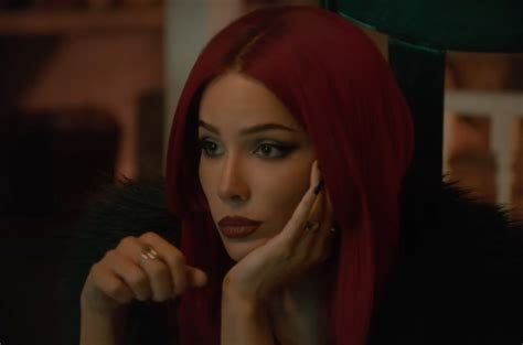 Halsey Memposting Video Dari Rumah Sakit Id
