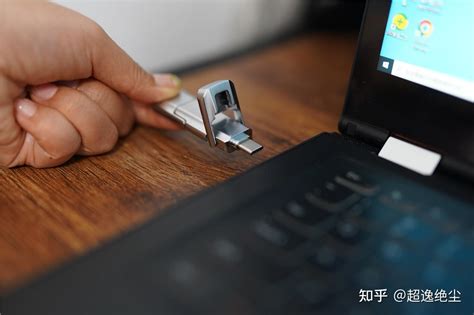 解决多平台数据高速交换，aigo双u口固态u盘u393实现超简单 知乎