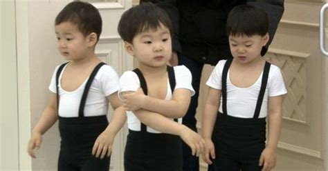 슈퍼맨이 돌아왔다 삼둥이 만세 만소룡으로 변신