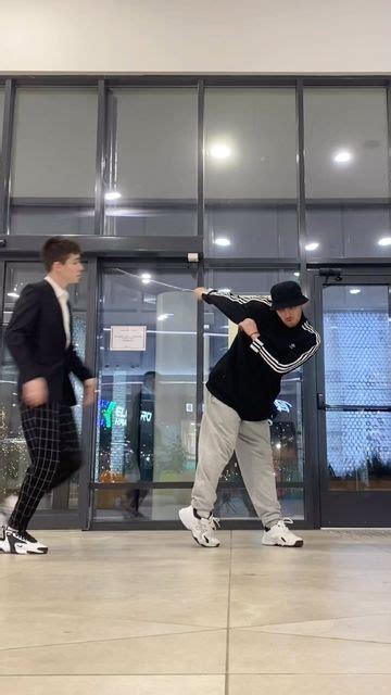 🅱🆄🅻🅰🆃 🆅🅰🅻🅸🅴🆅 On Instagram Dance Tutorial 😜part 9999😂 ️ Dancers Maks