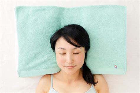今治バスタオルピロー｜高品質のバスタオルでつくったバスタオル好きのための枕 Imabari Bathtowel Pillow
