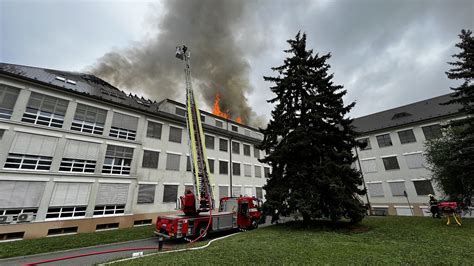 У Празі сталася пожежа у військовому госпіталі Європейська правда