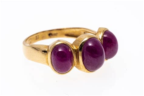 14k Yellow Gold Three Stone Bezel Set Ruby Cabchon Ring For Sale At 1stdibs