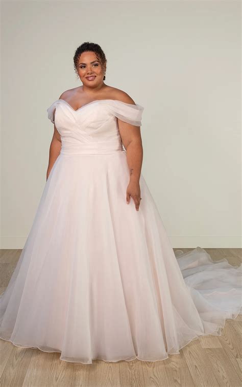 Wedding Dresses And Bridal Gowns True Society Bridal Shops