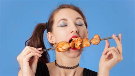 Chicken Hariyali Kabab Recipe বাড়িতেই ১০ মিনিটে বানিয়ে নিন চিকেন হরিয়ালি কাবাব Bengali