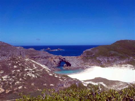 小笠原諸島一人旅4日目：奇跡の景観南島、神々しいイルカの姿に感激 一人旅および沖縄移住計画専門ブログ
