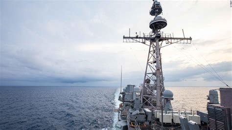 米ミサイル巡洋艦2隻が台湾海峡を通過した Jp