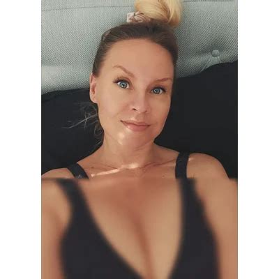 Sari Alanen Sarialanen Finland Onlyfans Model Profile