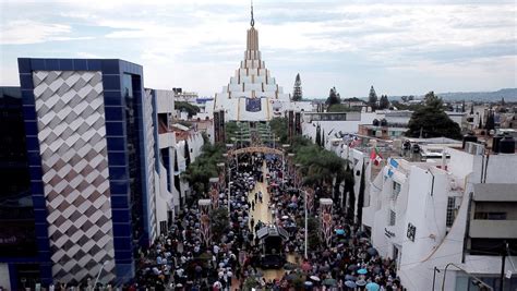 La Luz Del Mundo Celebra La Santa Cena Con Más De 500 Mil Seguidores En