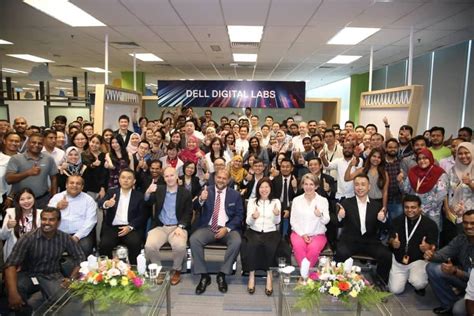 Yee Beng Pang On Linkedin Launched The Dell Digital Lab In Cyberjaya With Minister Of
