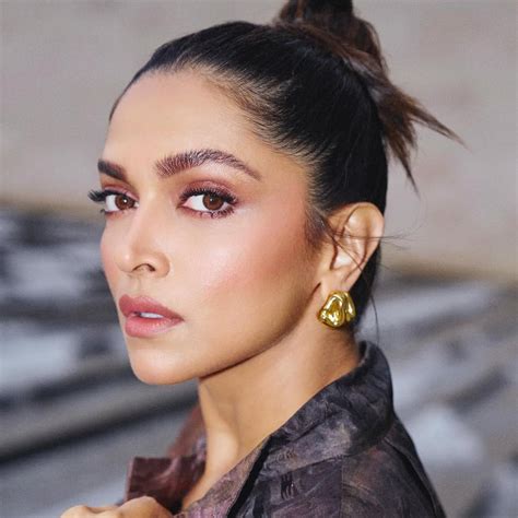 Deepika Padukone News Latest Deepika Padukone Updates Stories
