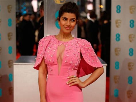 Nimrat Kaur Sexy Stills Veethi