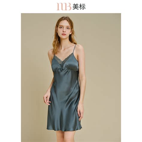美标真丝吊带睡裙夏可拆卸胸垫桑蚕丝性感睡衣女重磅丝绸家居服秋虎窝淘