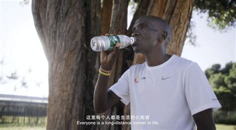 怡宝 × 基普乔格一起「致长跑者」 Socialbeta