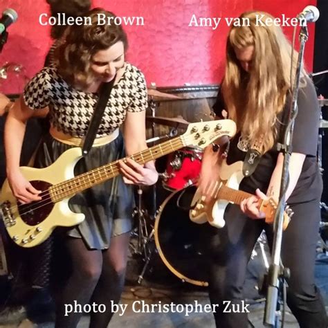 10 Hot Sexy Chloe Van Keeken Bikini Pics