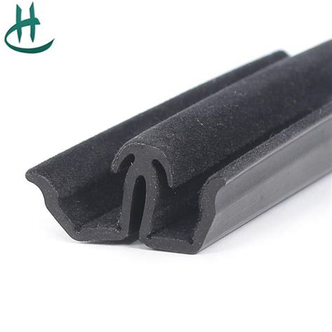 Edpm Seam Gasket In Gaps Between Solar Panels Extruded T Shaped Solar Panel Rubber Seal Strip