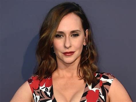 Jennifer Love Hewitt Pulled A Director Aside Who Told Her She Needed To