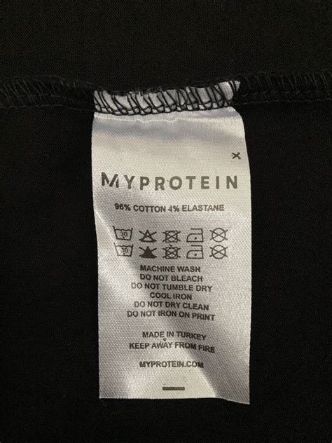 Yahooオークション 【myprotein】tシャツ 国内m相当 Japan 日本限定