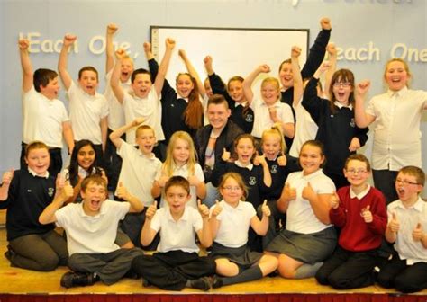 Най яките откъси от песни за тинейджъри