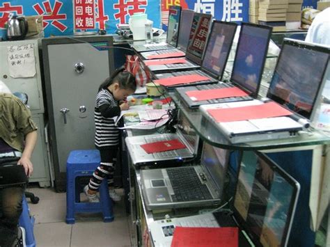A Visit To The Electronics Markets Of Shenzhen Evil Mad Scientist Laboratories