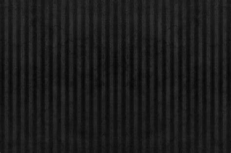 다크 그레이 블랙 컬러 그라디언트 벡터 배경 밝게 빛나는 그런지 질감 얼룩 거친 소박한 늑골 물결 물결 무늬 줄무늬 오래 된 골판지 시트와 같은 3 차원 좁은 줄무늬 또는