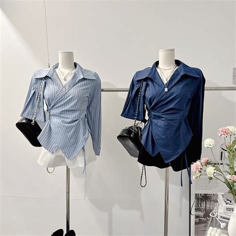 이프유마인 페미닌허리잘록 겨울 랜더 Y2k 하이틴 유니크 단가라 스트라이프 배색 랩 언발 사선 리본 스트랩 오버핏 슬림핏 라인 버튼 핀턱 카라 긴팔 크롭 셔츠