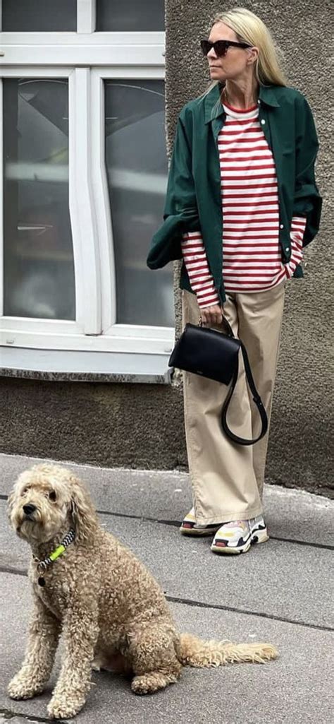 Street Style 2023 Spring Италия уличная мода Наряды Стильные наряды