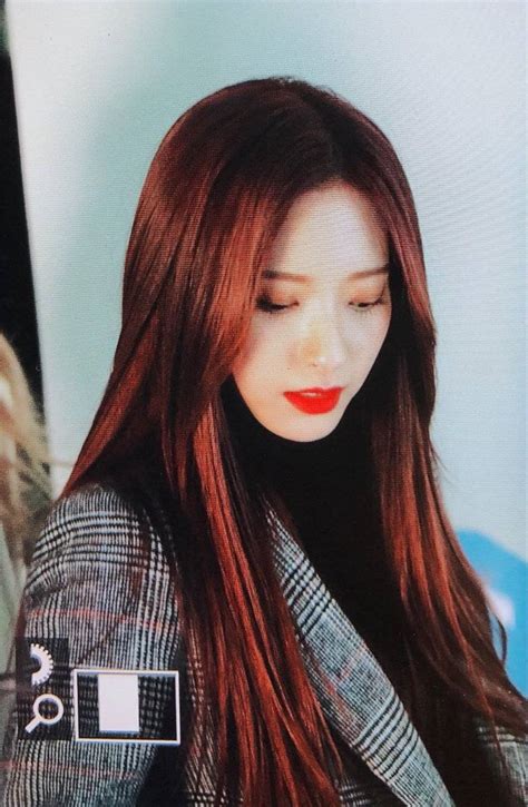 긴머리로 돌아온 오늘자 우주소녀 보나  인스티즈 Instiz 인티포털 카테고리