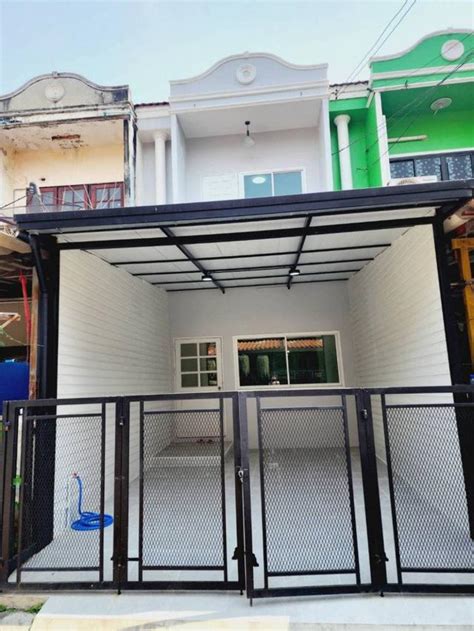 ขาย ทาวน์โฮม รีโนเวทใหม่ 90 ตรม 16 ตร วา ใกล้สถานีรถไฟฟ้ารามอินทรา109 Ennxo