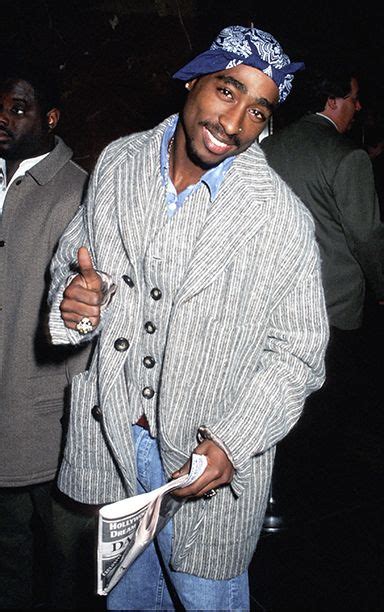 Tupac Through The Years Tupac Pictures Tupac Shakur 90s Rappers