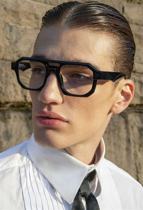 Pascal W Men New Faces Nevs