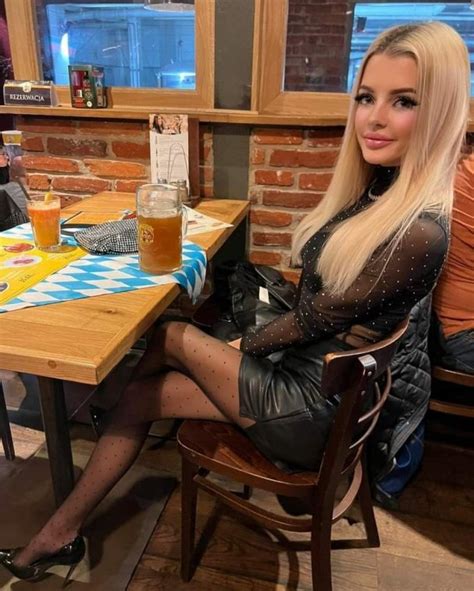 Legs Crossed Sexy Women With Crossed Legs Page Freeones Forum The Free Sex Community