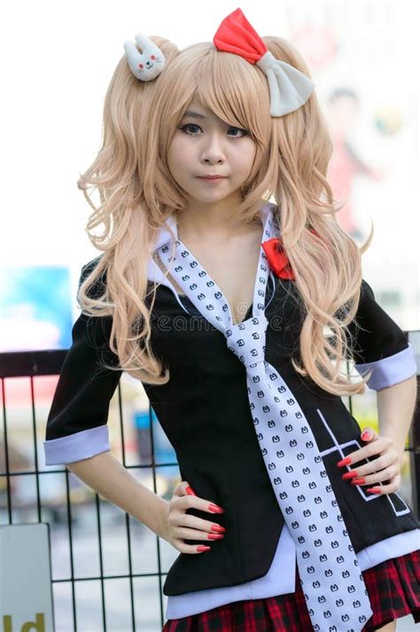 Junko Enoshima Cosplay Makeup