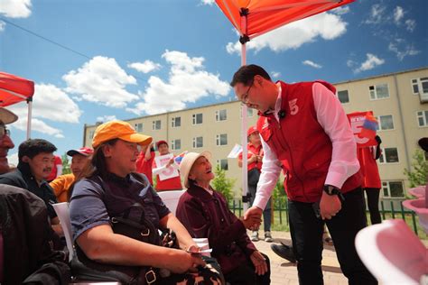 УИХ ын сонгуульд нэр дэвшигч Э Батшугар СХД ийн 22 33 р хорооны иргэд сонгогчидтой уулзлаа